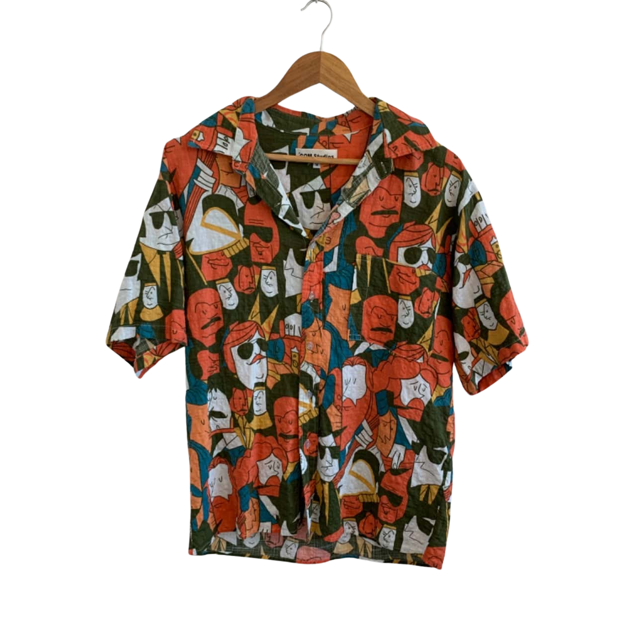 Com Studios Medium Graphic Button Up (s)