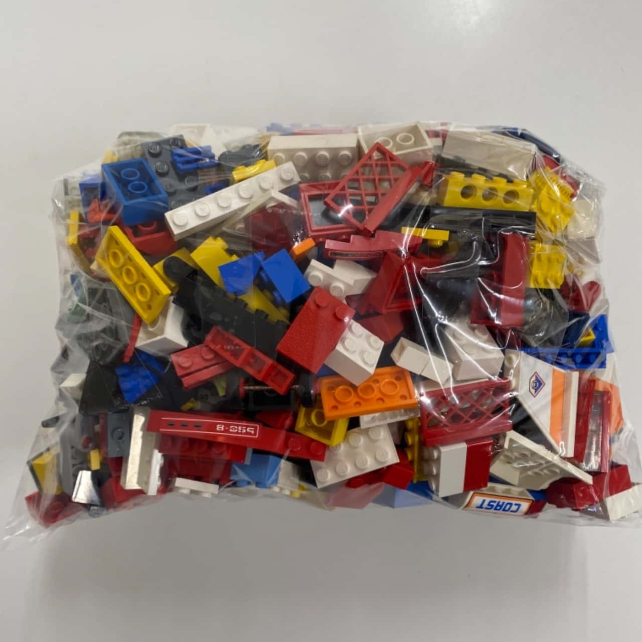 1kg Bag Of Assorted Lego(s)
