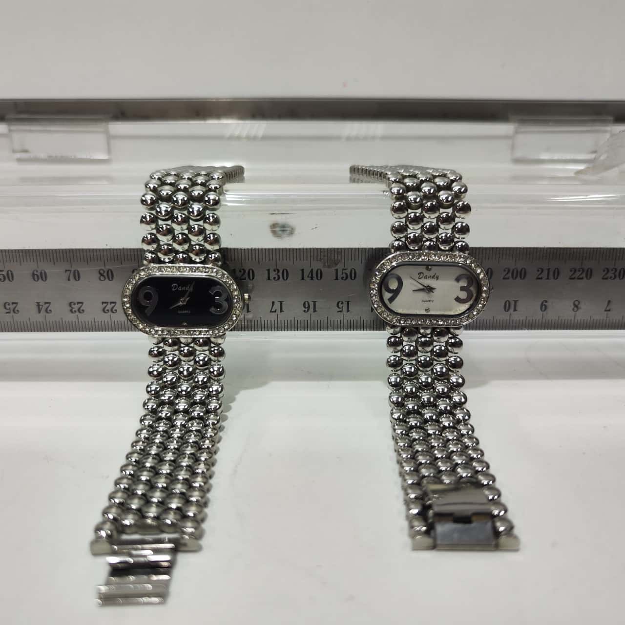 2x Woman's Dandy Watches (s)