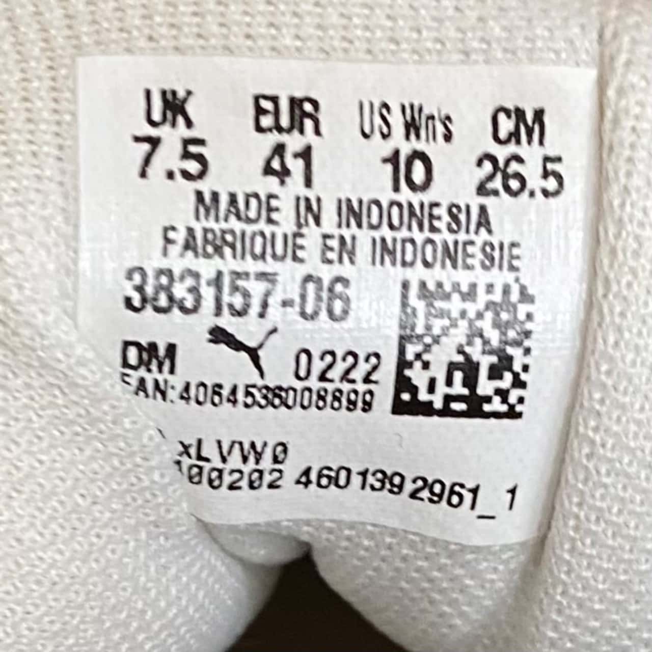 Puma White/Beige Low-Top Sneakers Size 10(s)