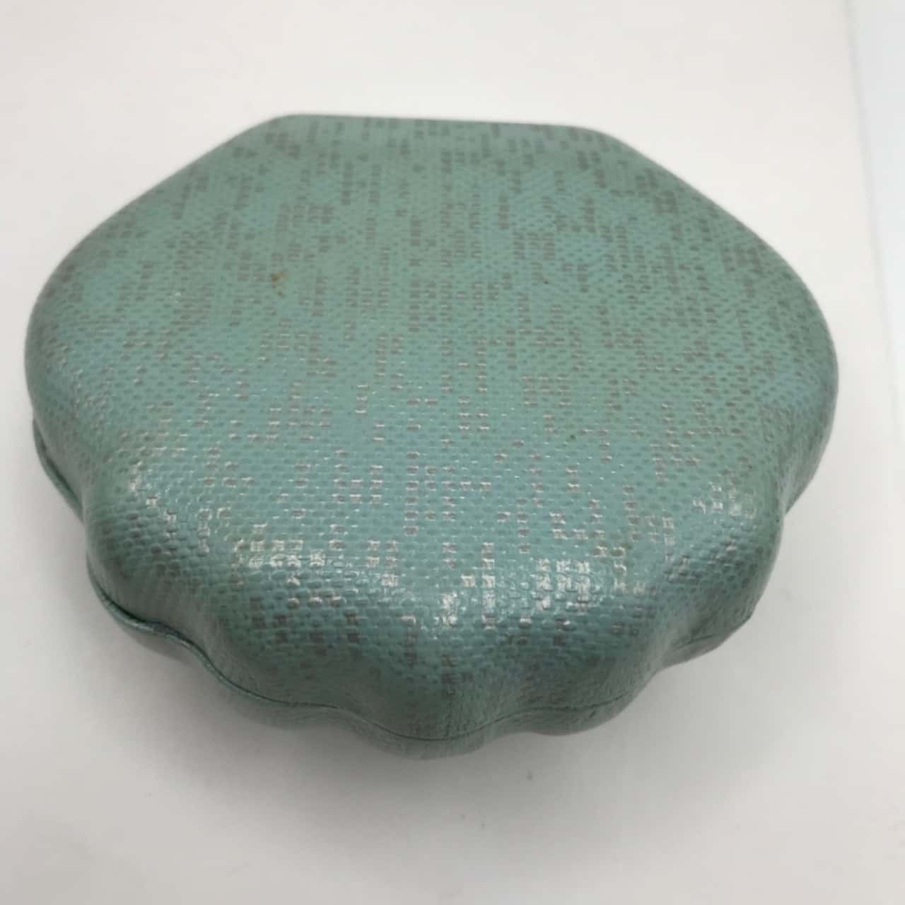 Vintage 1960s Unicorn Watch Fine Swiss Watches Case in Clam Shell Shape ...