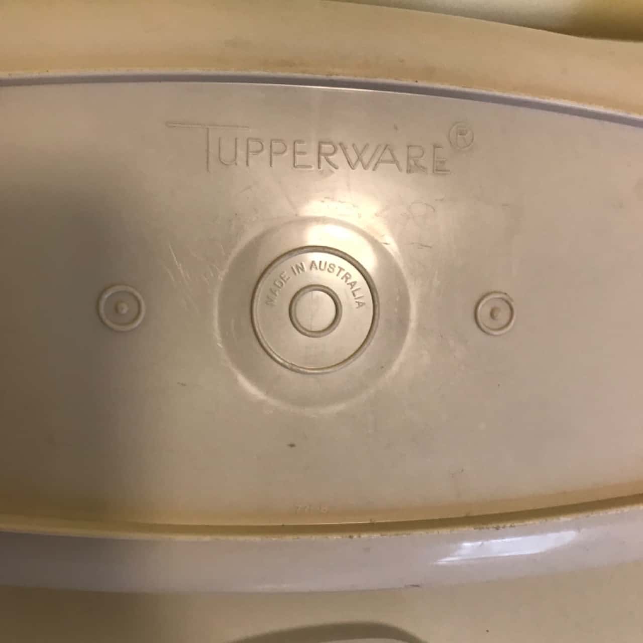 Vintage Tupperware Dip n Chip Server with Lid