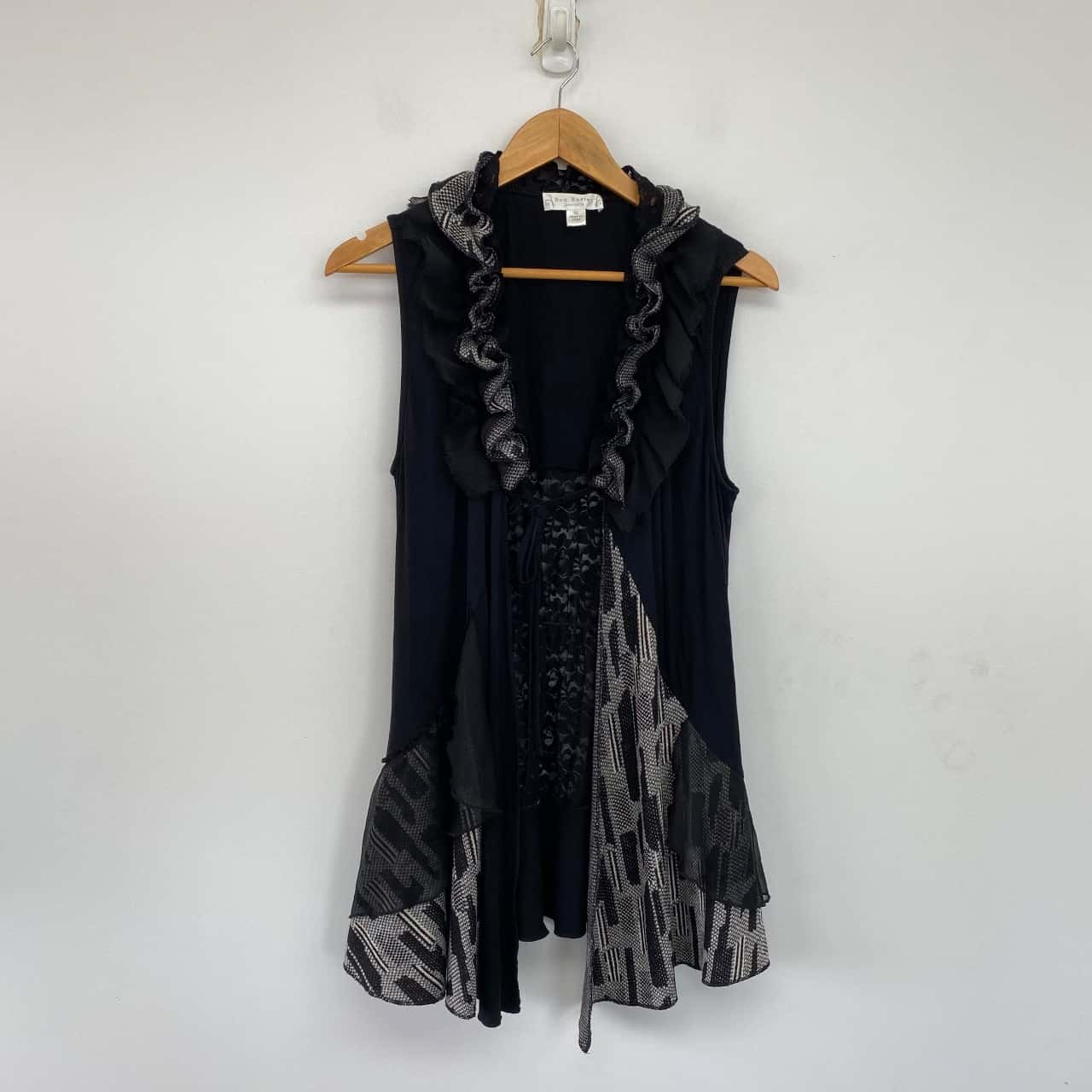 Boo Radley Black Sleeveless Cardigan Size M