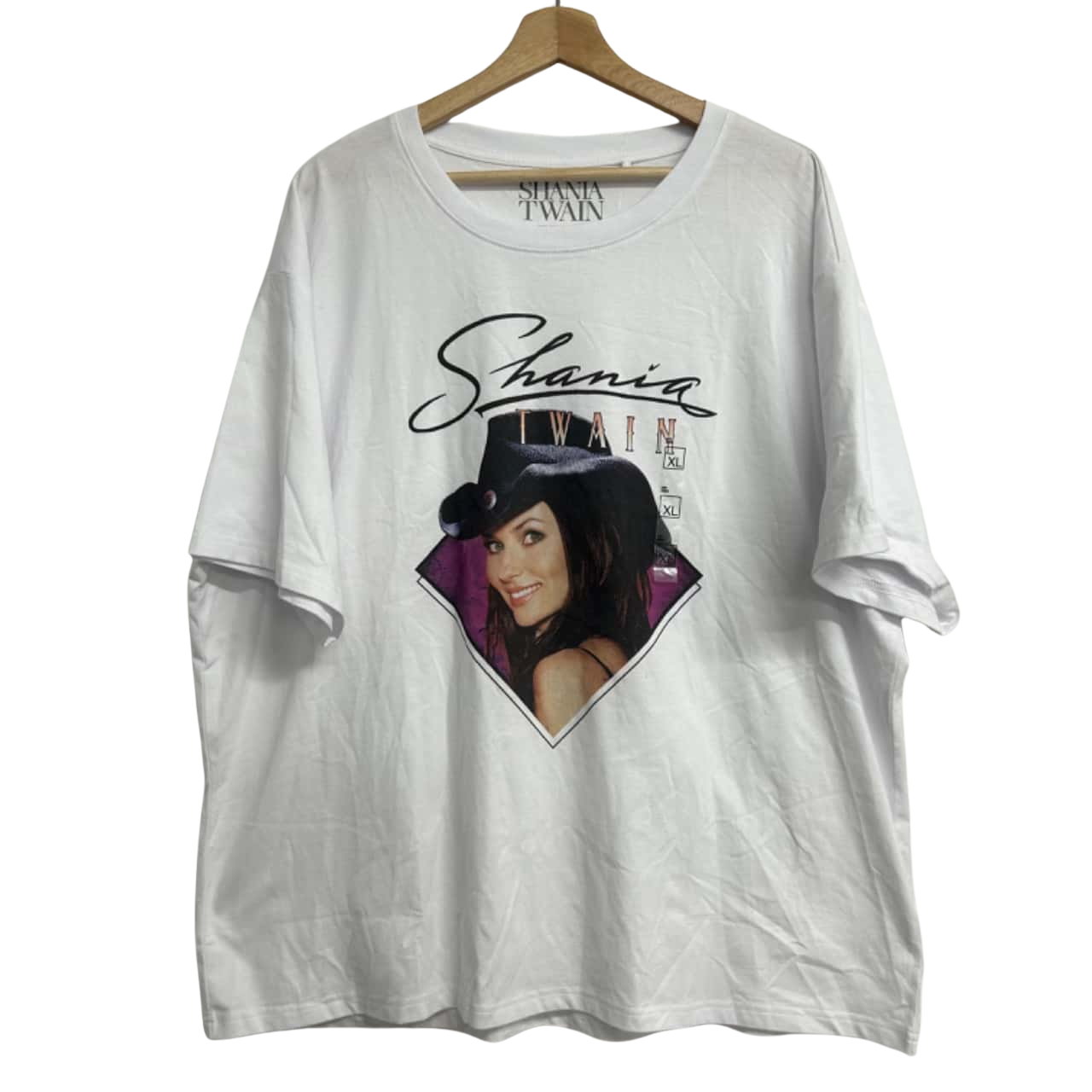 Unisex Size XL White Shania Twain T-Shirt(s)