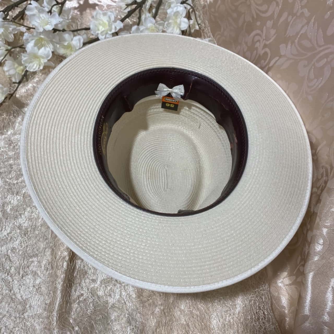 Akubra White size 56