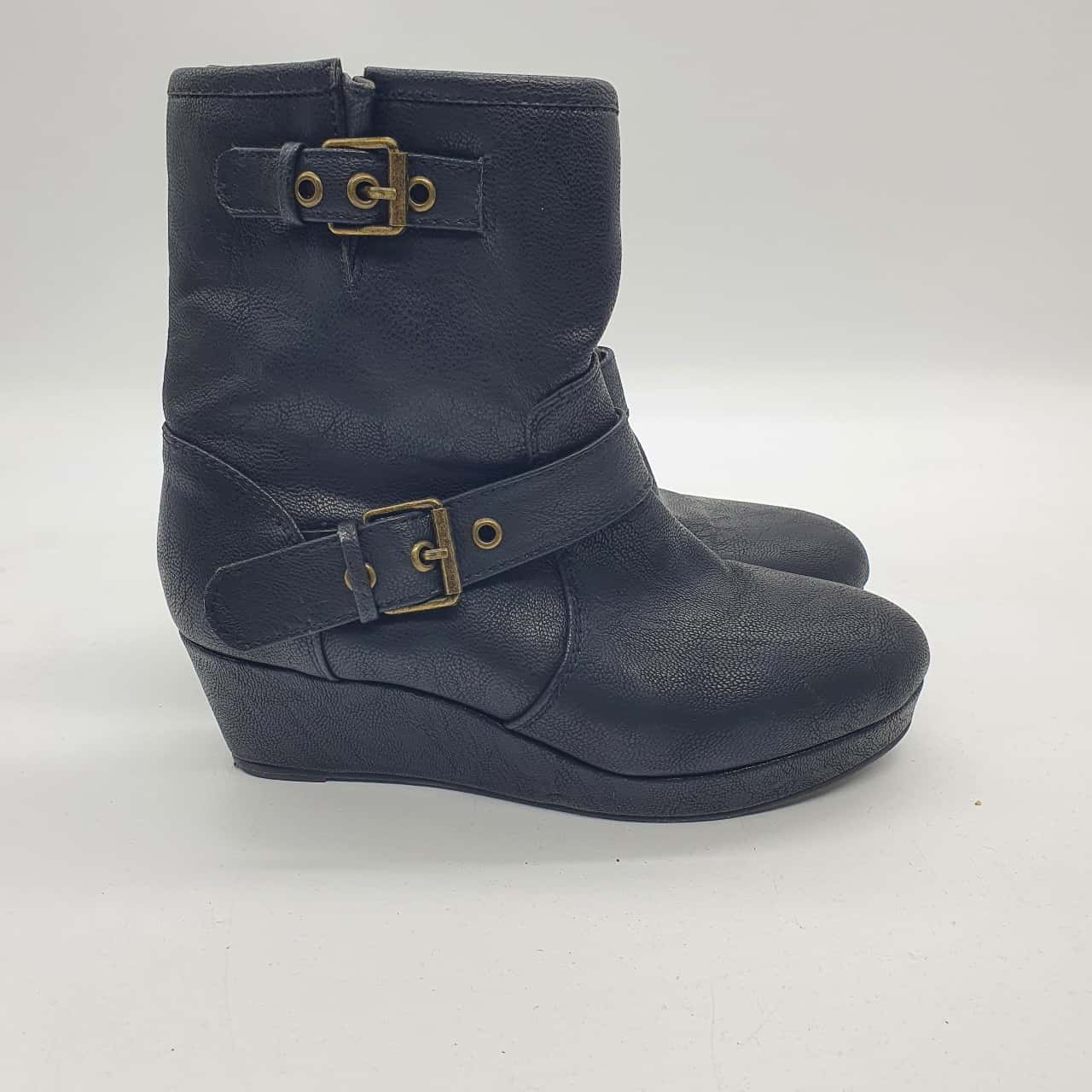 Womens Black Betts Boots