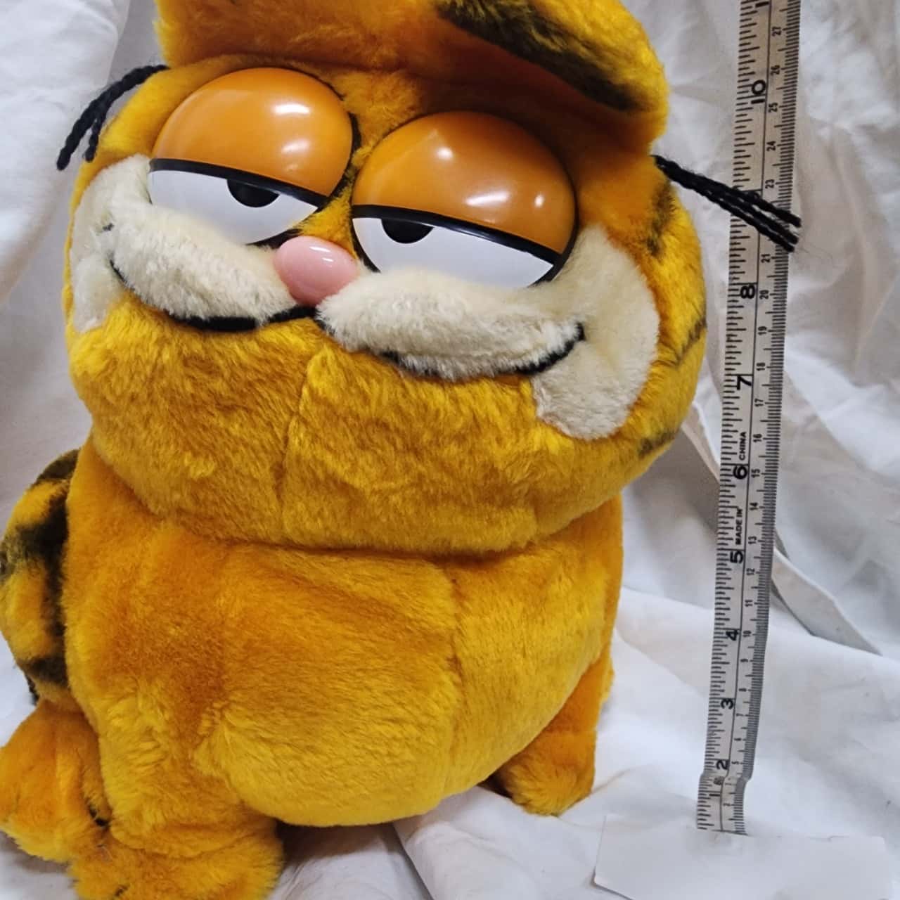 Rare 1981 Dakin Sitting Garfield Plush Cat 9.5” Cat (Stuffed Animal ...