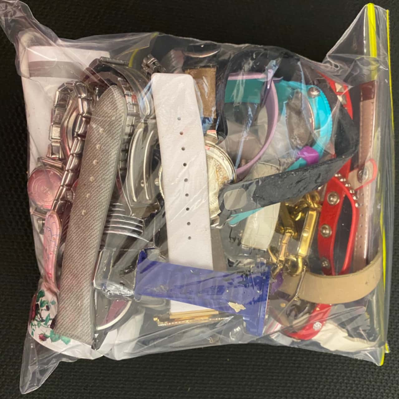 Asstd bag of 35 mixed Watches (s)