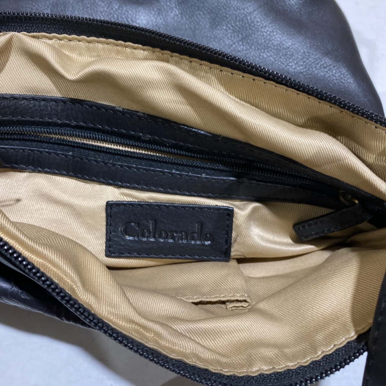 Colorado Unisex Cross Body Bag (s)
