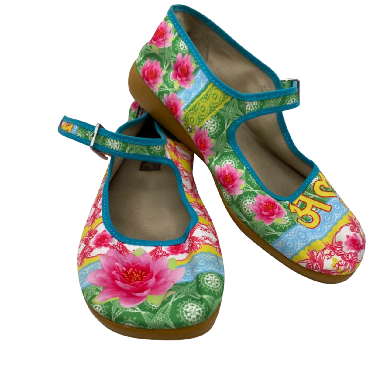 Chocolaticas 2004 Womens Size 39 Multicoloured Flats (s)
