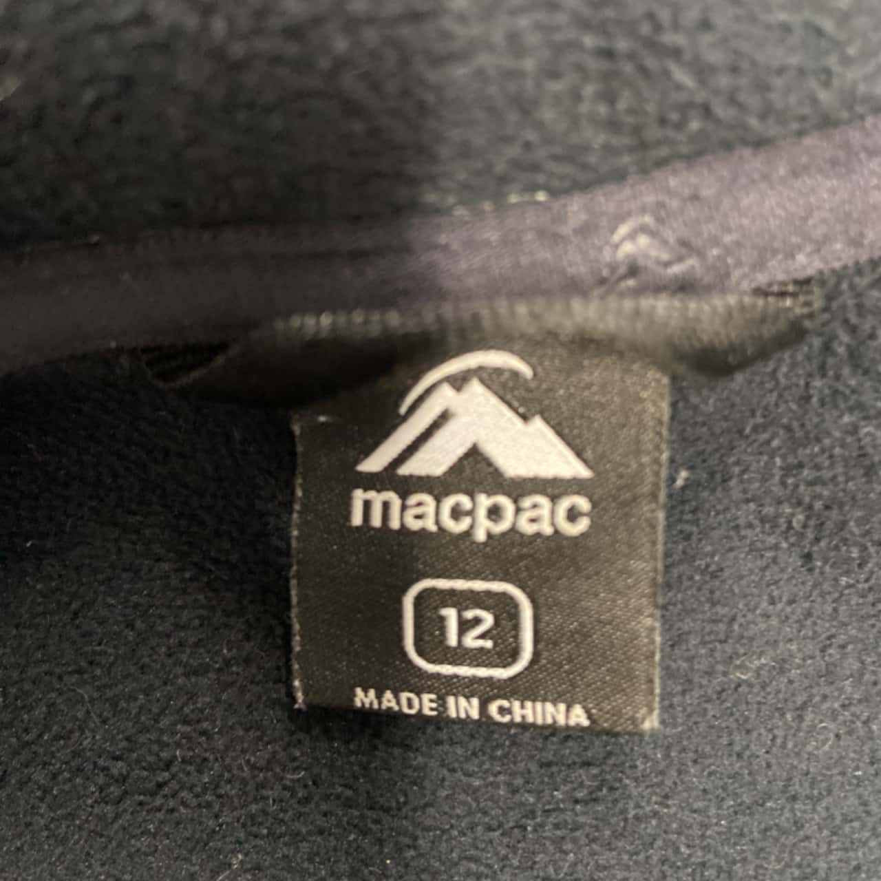 macpac Size 12 Raincoat Black (s)