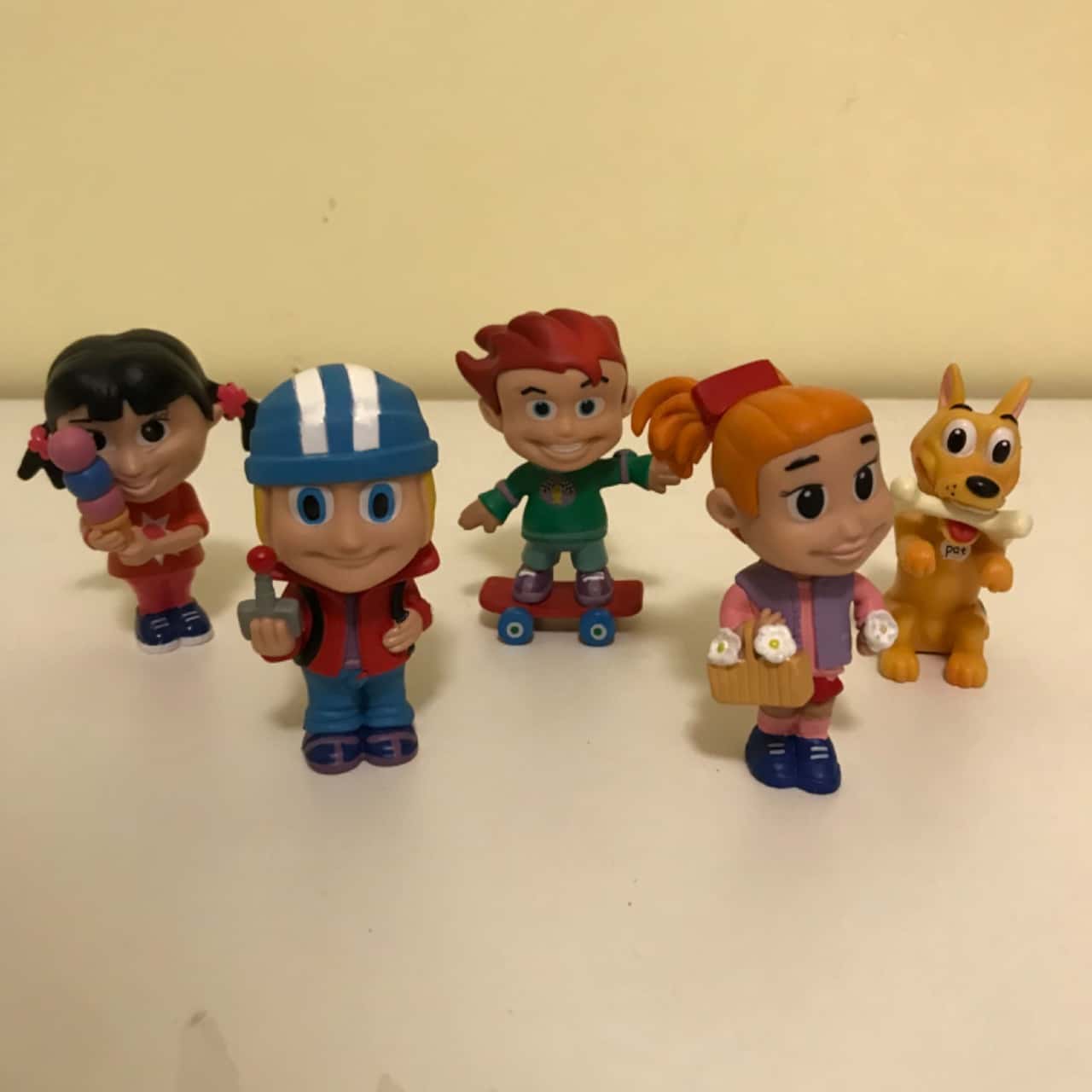 5 Collectable Commonwealth Bank Dollarmites Figures