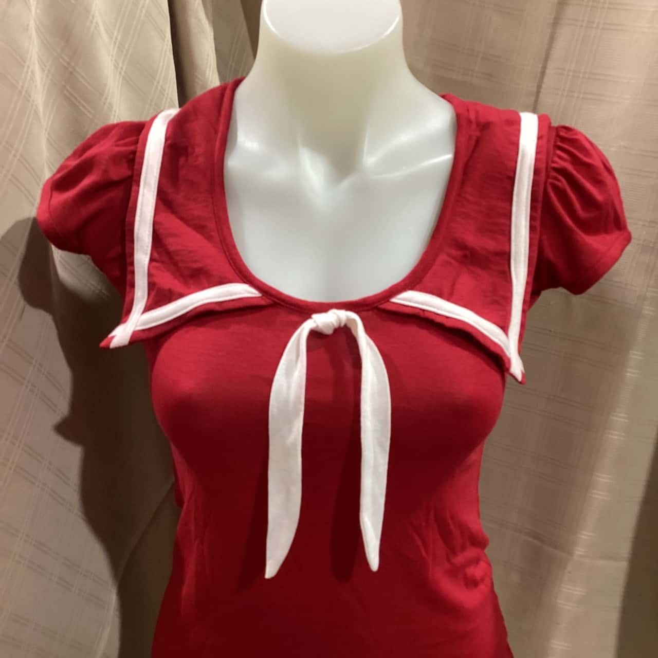 Rockabilly/Alternative Top Red
