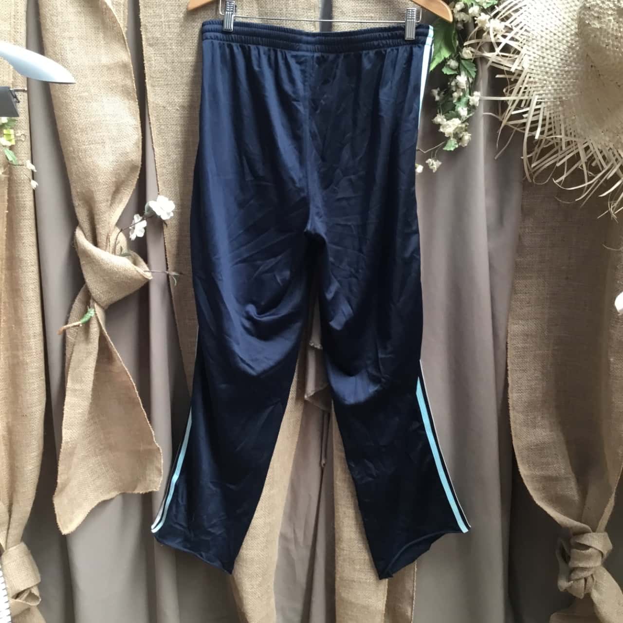 Converse Teenager Size 14/XL Navy Blue/White Trackies(s)