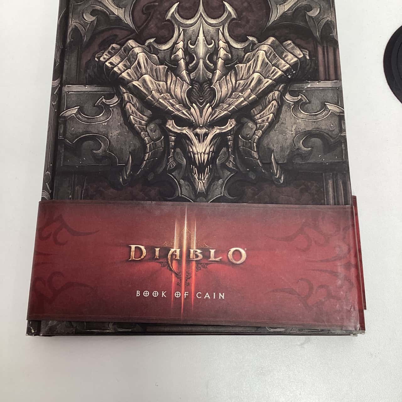 Diablo. - book of cain(s)