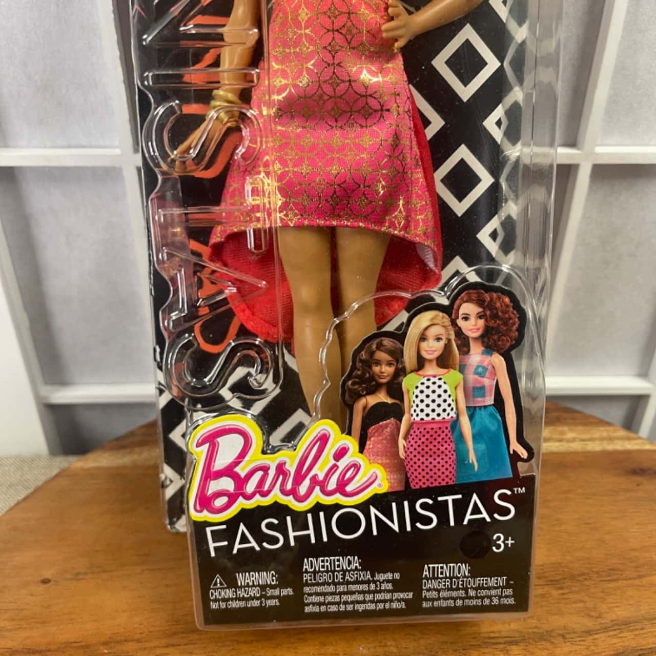 Barbie fashionistas 24 store