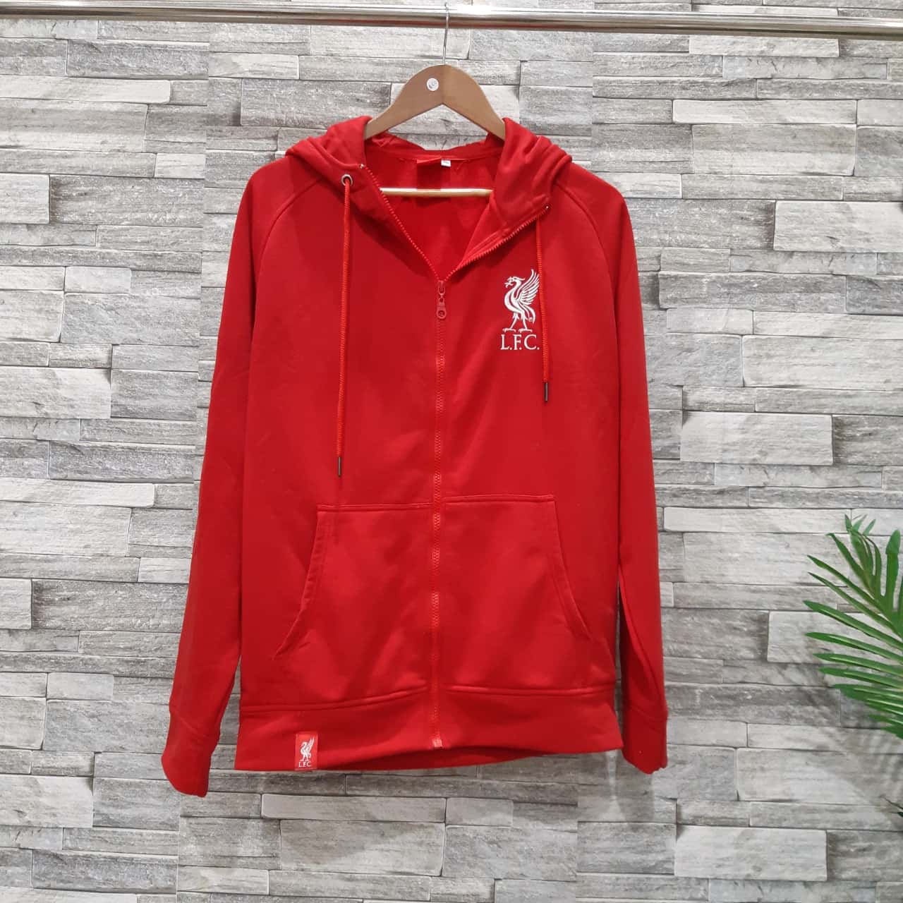 Liverpool Football Club ANFIELD Mens Size XL Front Zipper / Hood Jacket ...