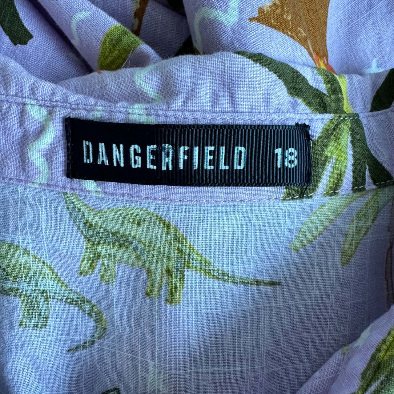 Dangerfield Women's Size 18 Cropped Button Up Shirt Purple (s)