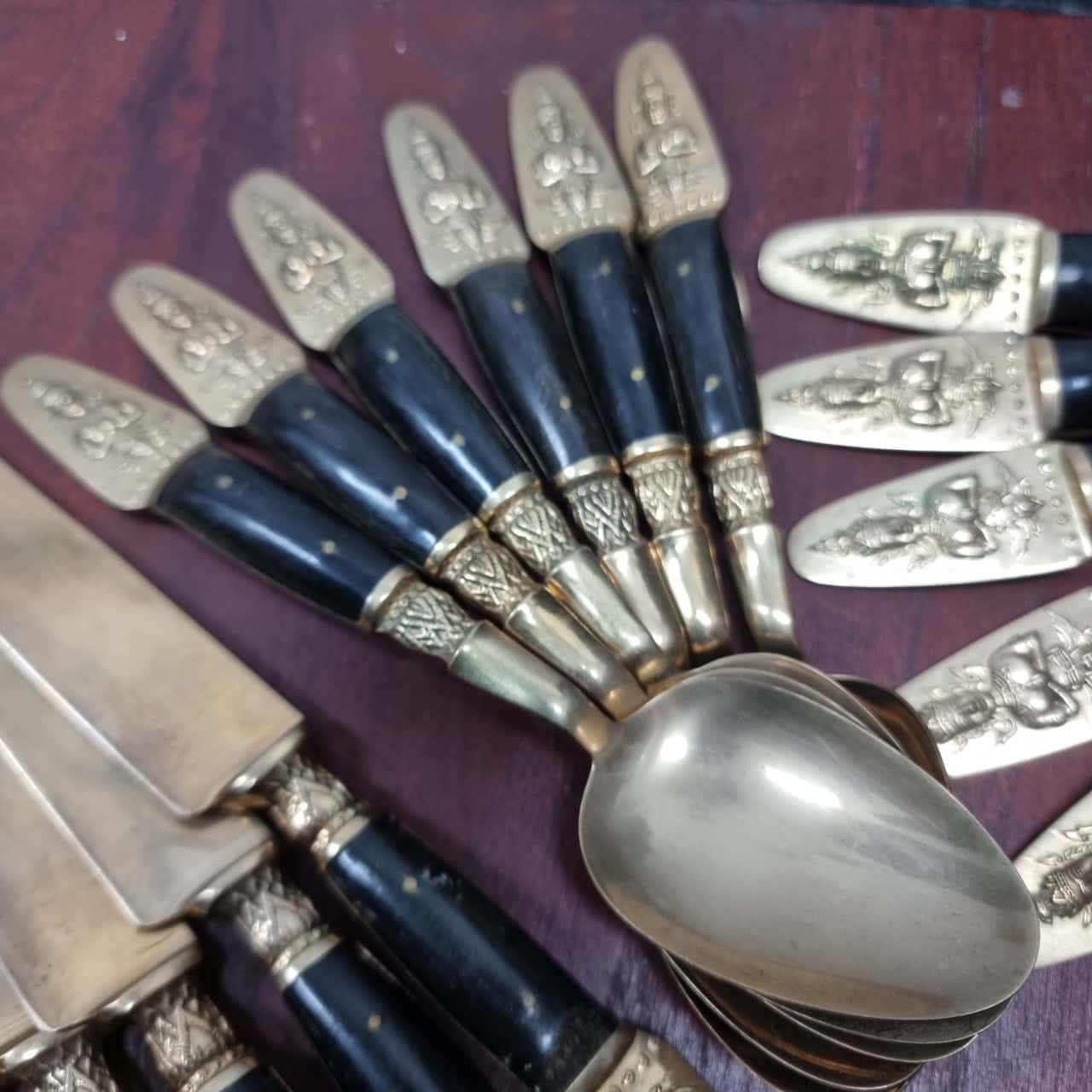 Vintage 6 Star Of Siam Thailand 44 Peice Buddha Bronze Dinnerware Set ...