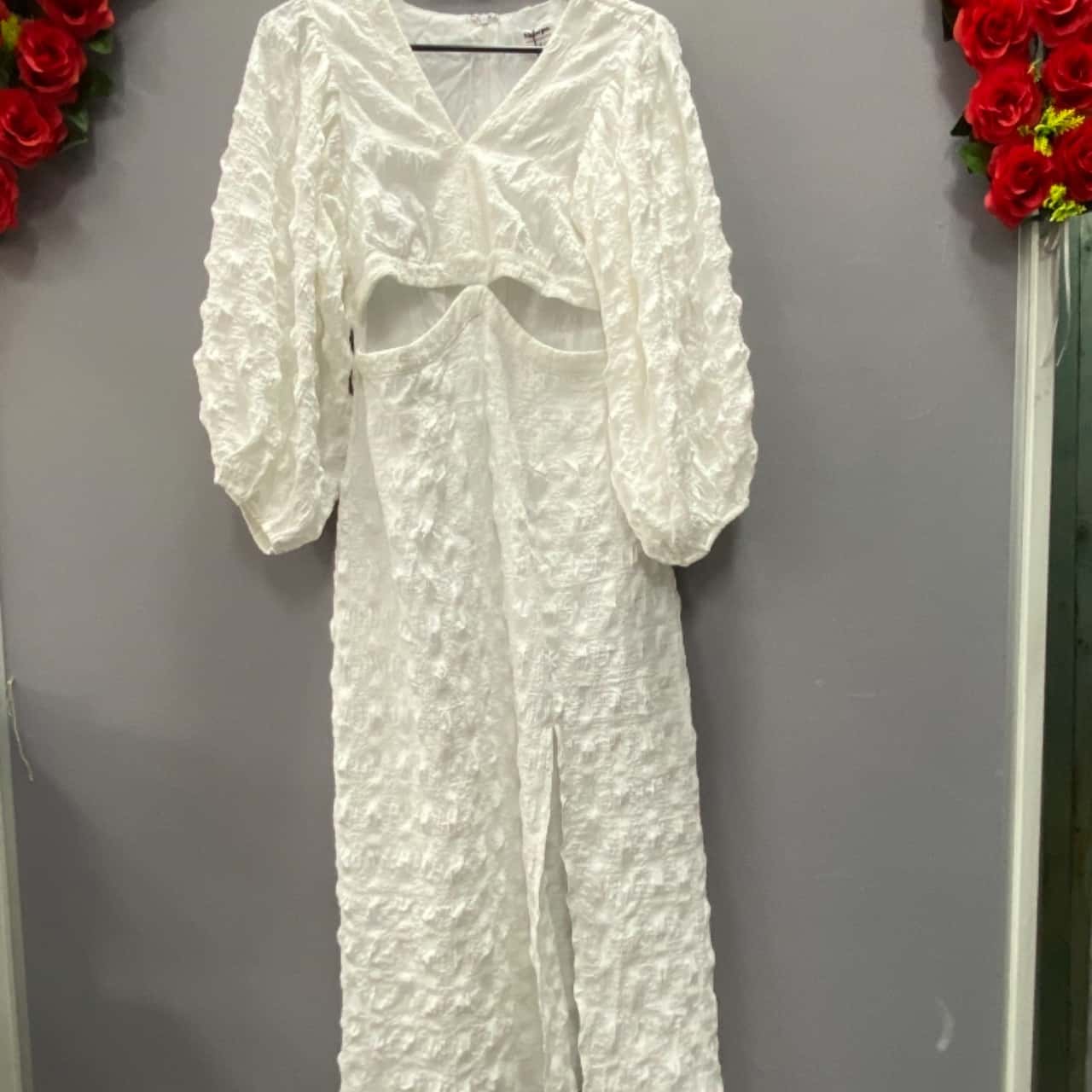 Showpo Ladies White "Tabatha" Maxi Dress Size 12 BNWT(s)