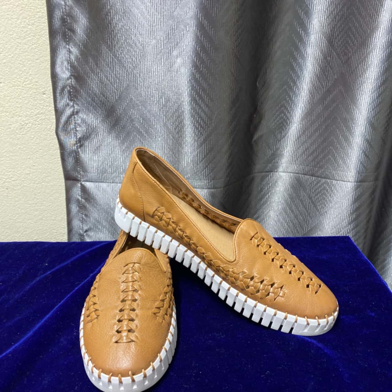 DJANGO AND JULIETTE Women's Brown and White Leather Shoes Size 40(s)