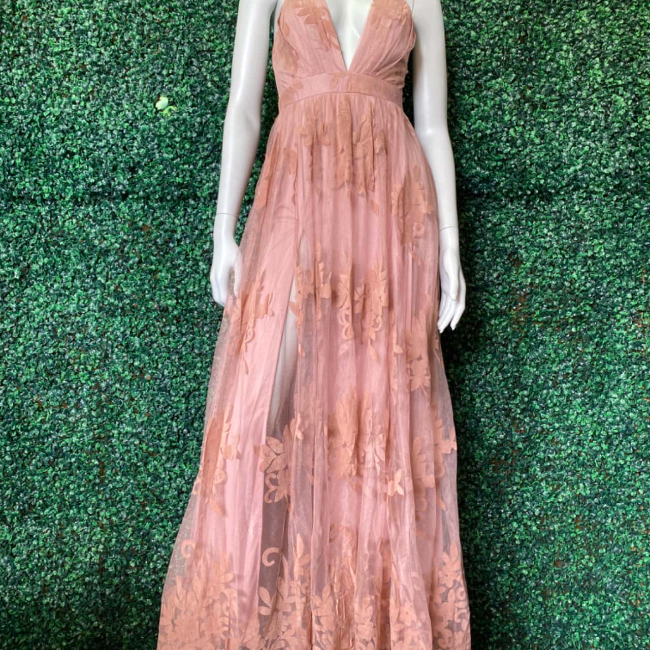 Showpo Womens Size 8 Maxi Dress Pink (s)