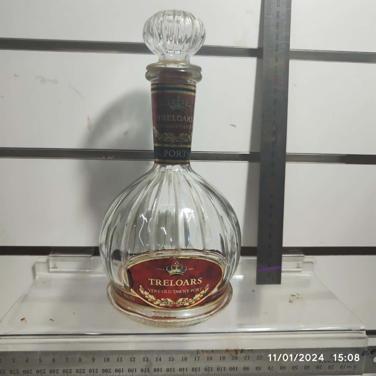 Very Old Tawny Port Bottle Vintage (s)