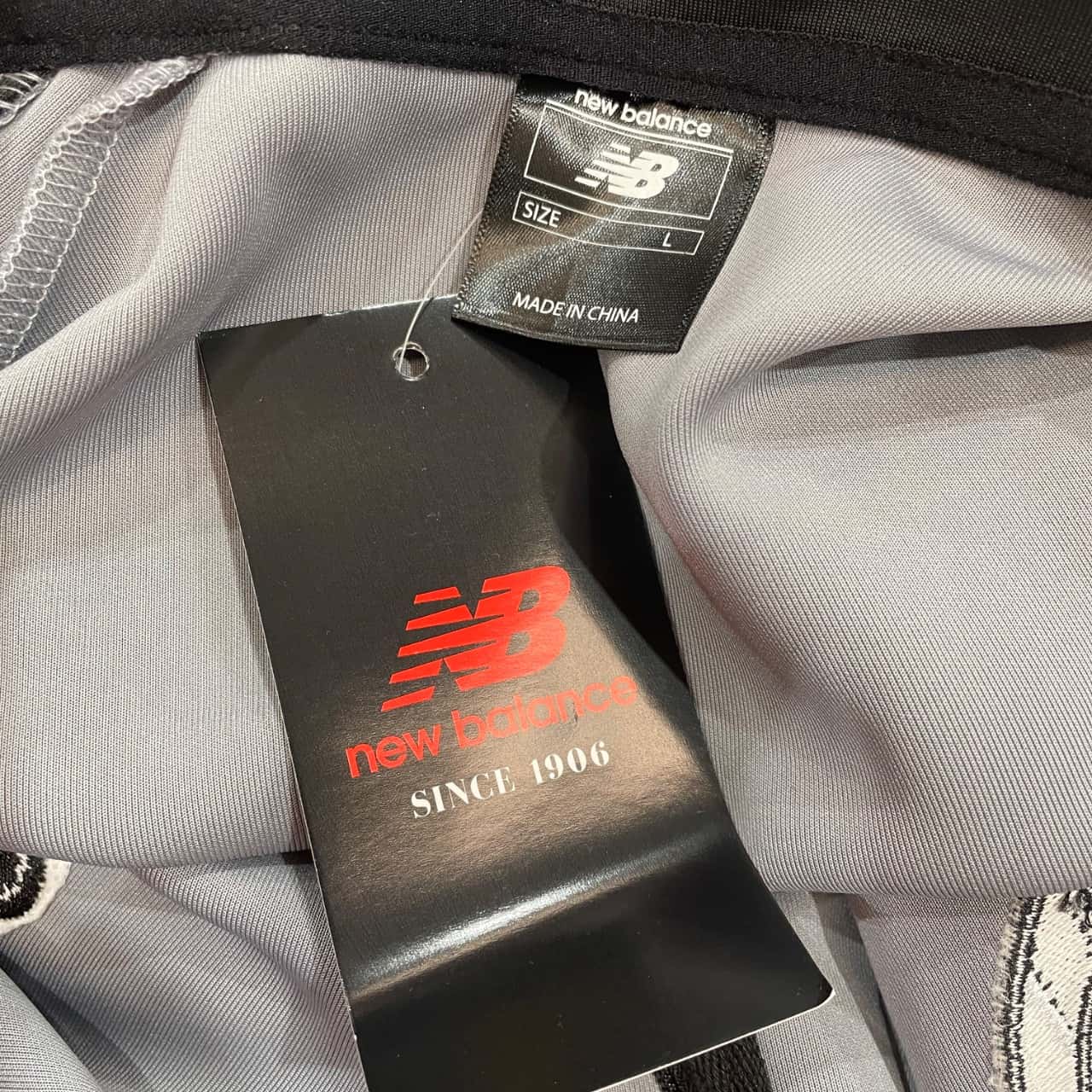 New Balance Mens Size L Quarter Zip Jumper Black / Grey