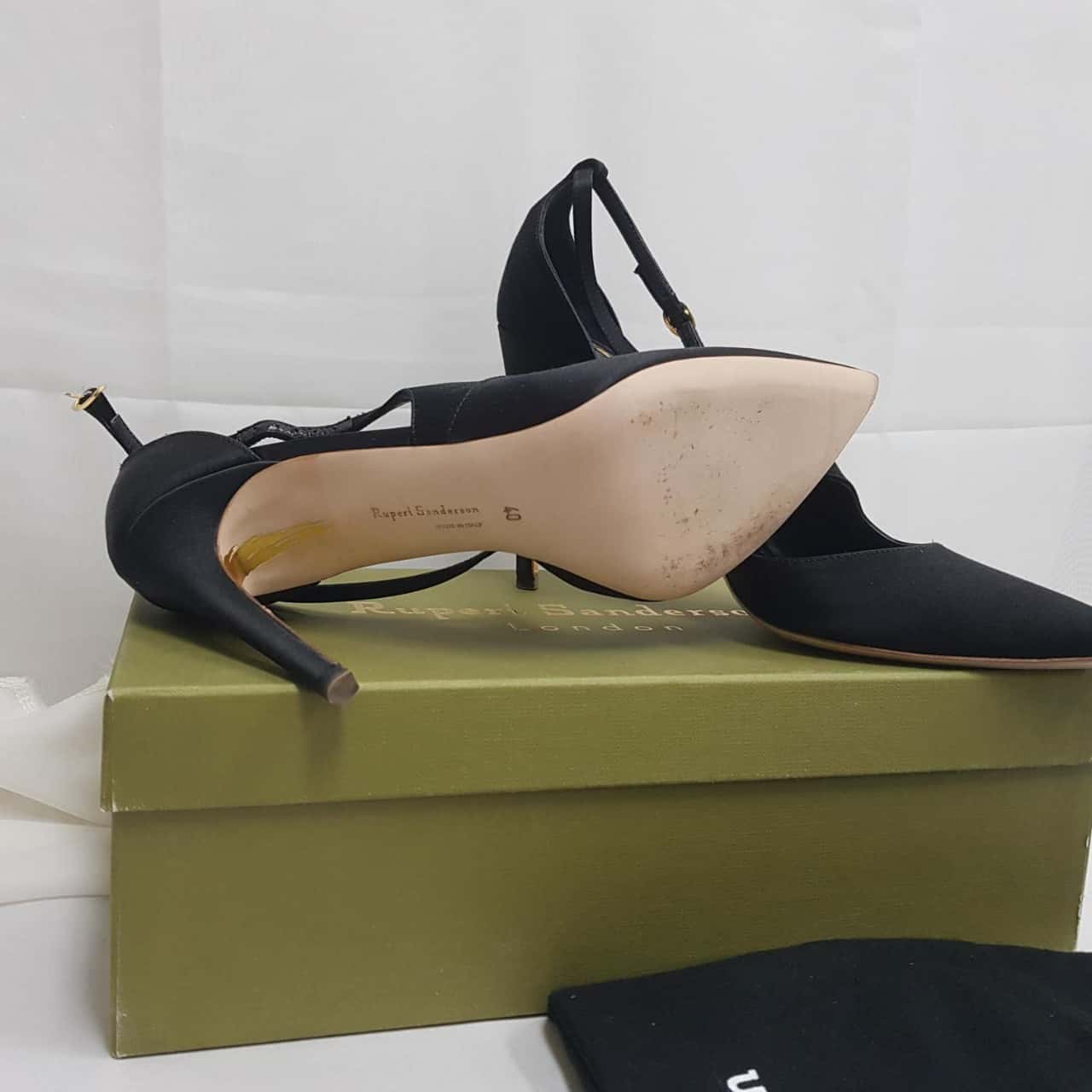 Rupert Sanderson Black Satin High heels