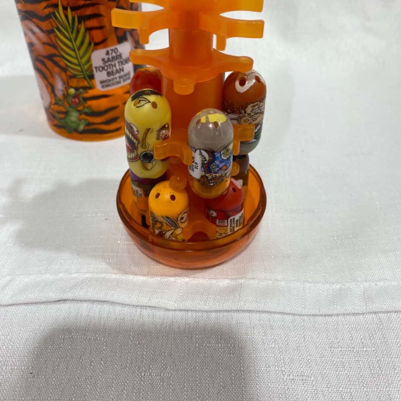 Mighty Beanz Sabre Tooth Tiger container Beanz