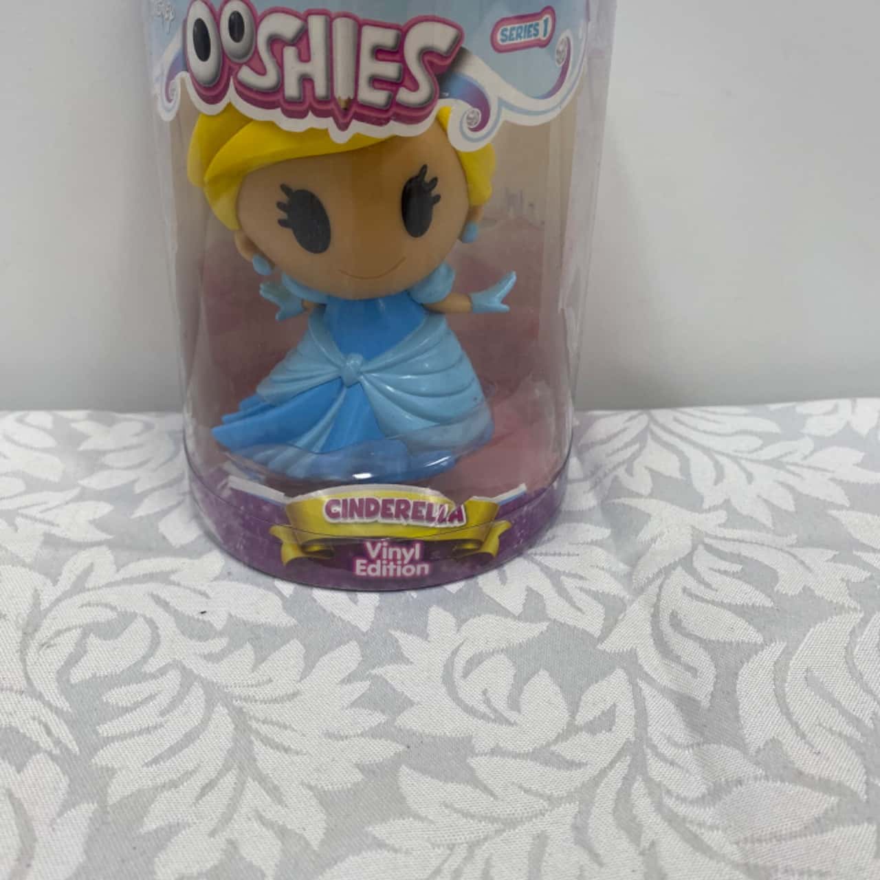 Ooshies Series 1 Cinderella Vinyl Edition