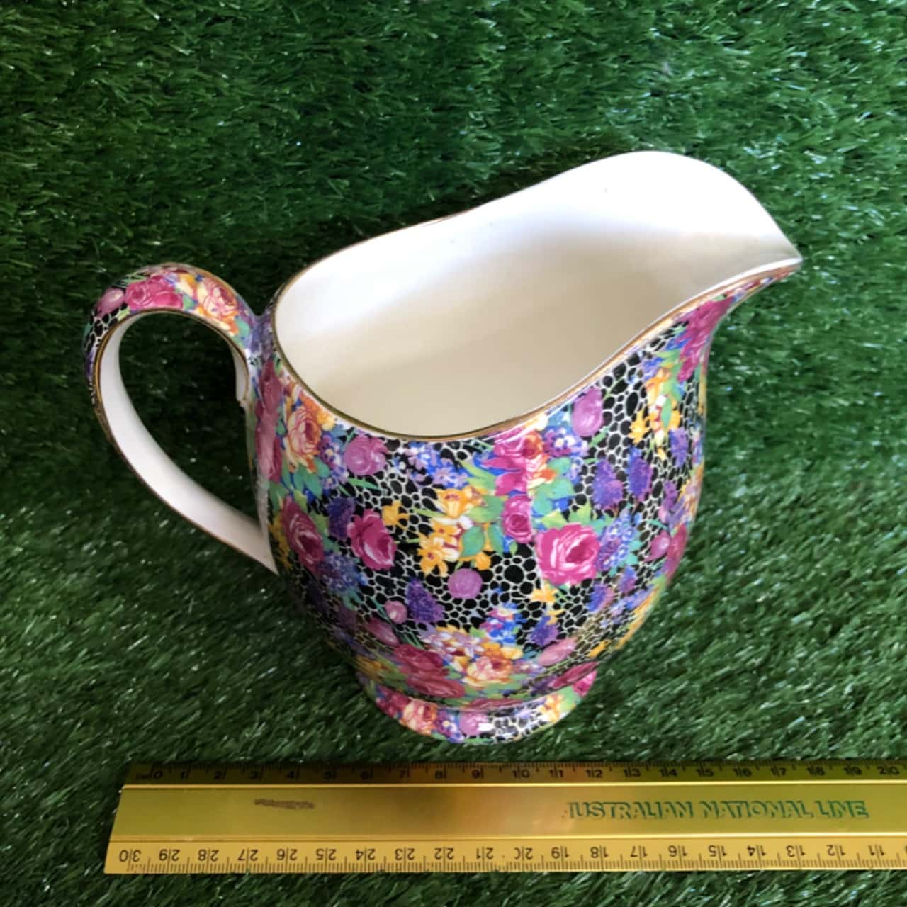 Vintage Royal Winton Griswades ‘Hazel’ Creamer / Jug (14cm)