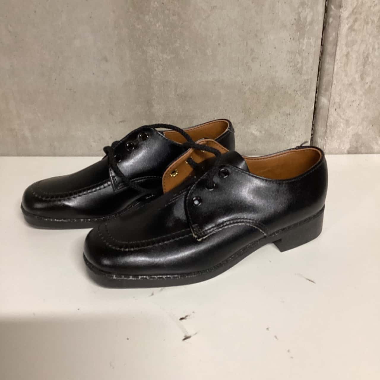 Bata Shoes Size 13.5