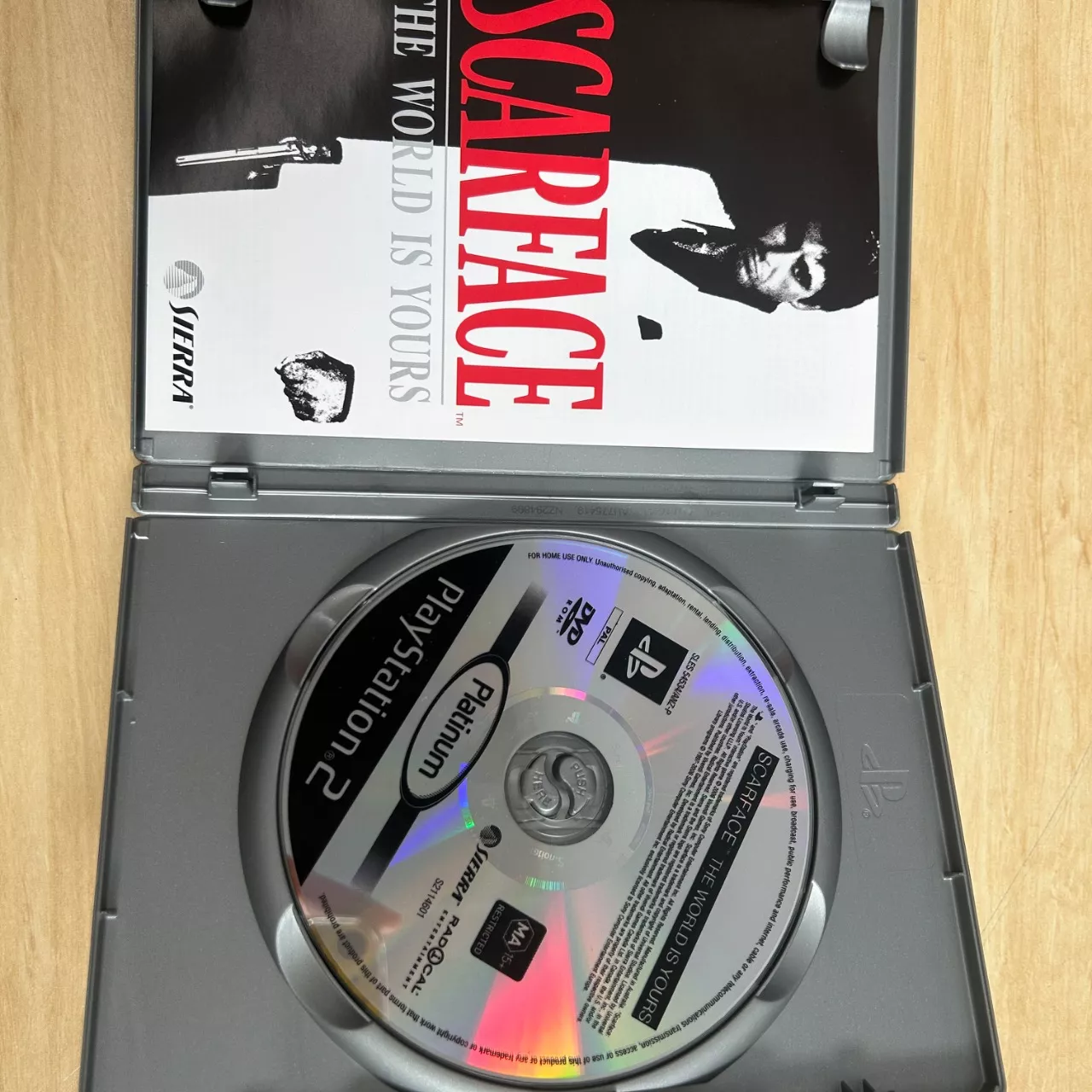 PlayStation 2 Scarface The World is yours Game