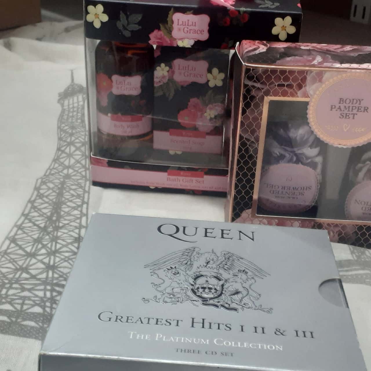 Mothers Day Gift Pack(s)