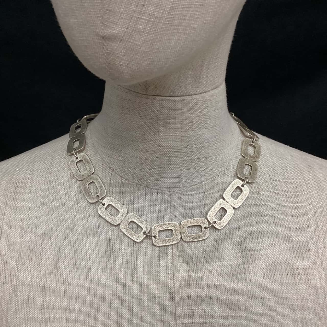 QPlus Base Metal Rectangle Chain Link Choker Necklace Silver