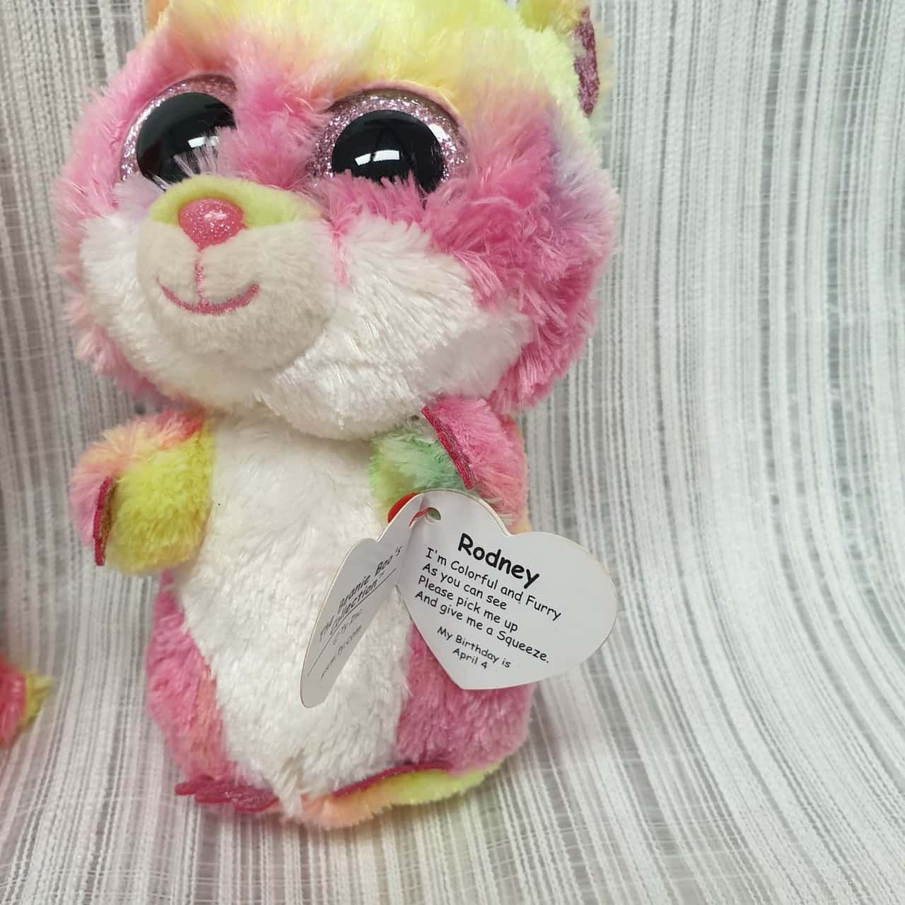 TY Beanie Boos 2 Bright Pretty Rainbow Animals (Yips & Rodney) Collectors Items - RRP $40 Combined