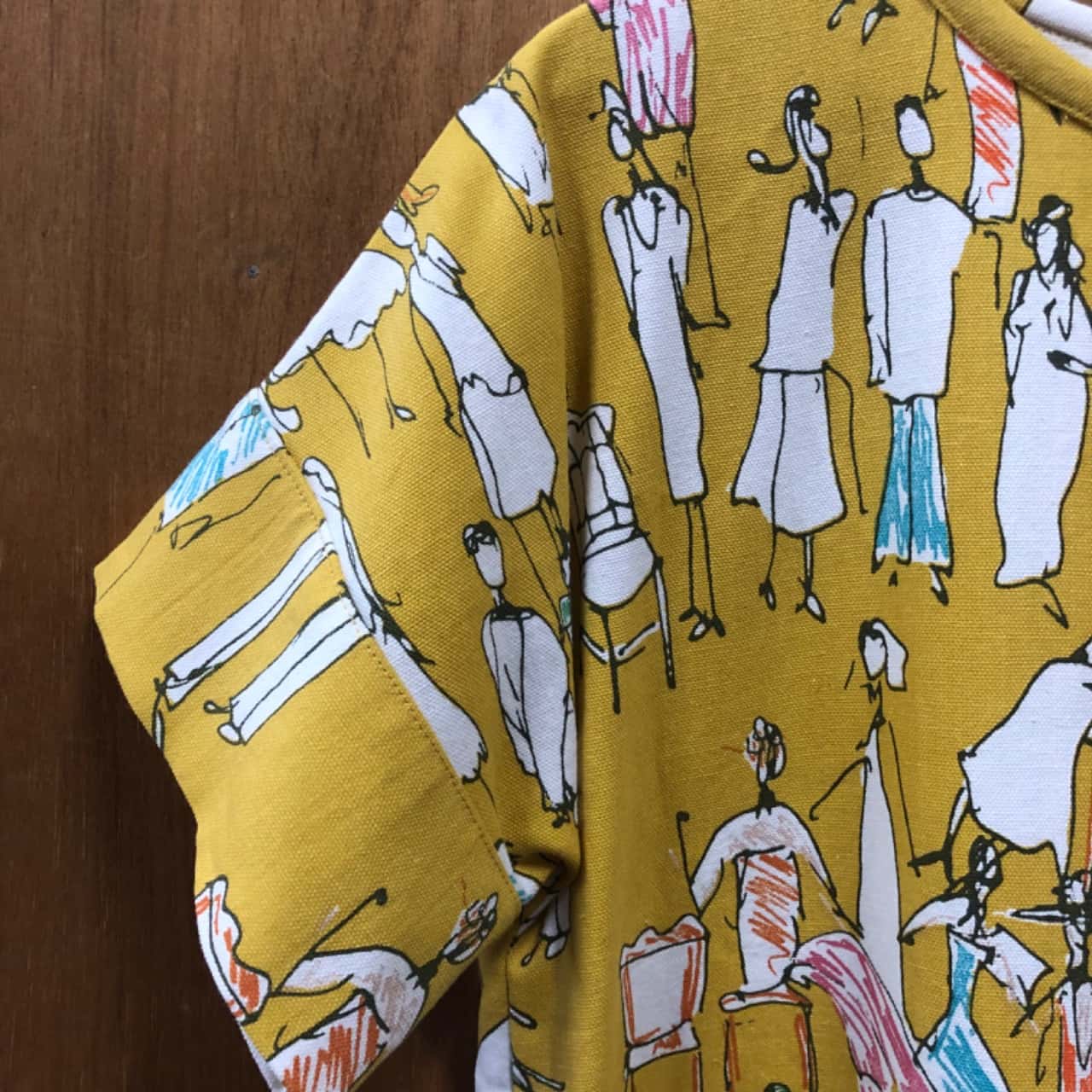 Hello. Gorgeous! Mustard People Print Dress Size 8-10(s)