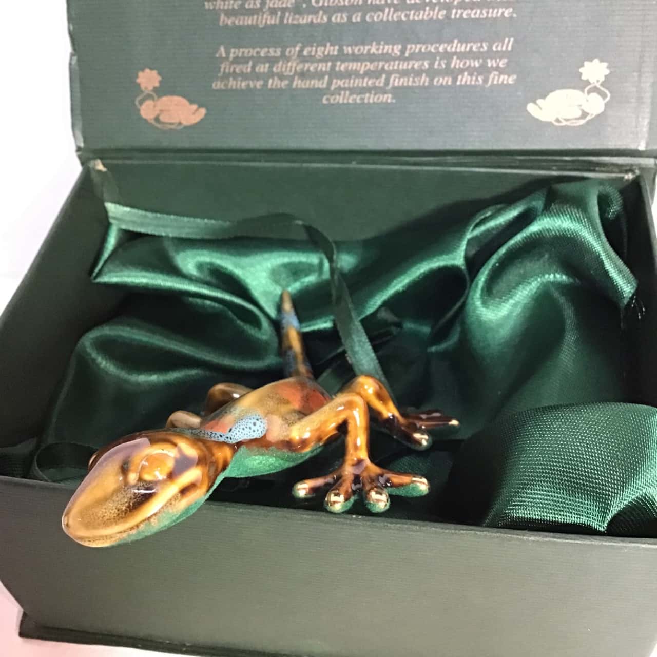 Golden Pond Collection Green Tree Ceramic Gecko Lizard