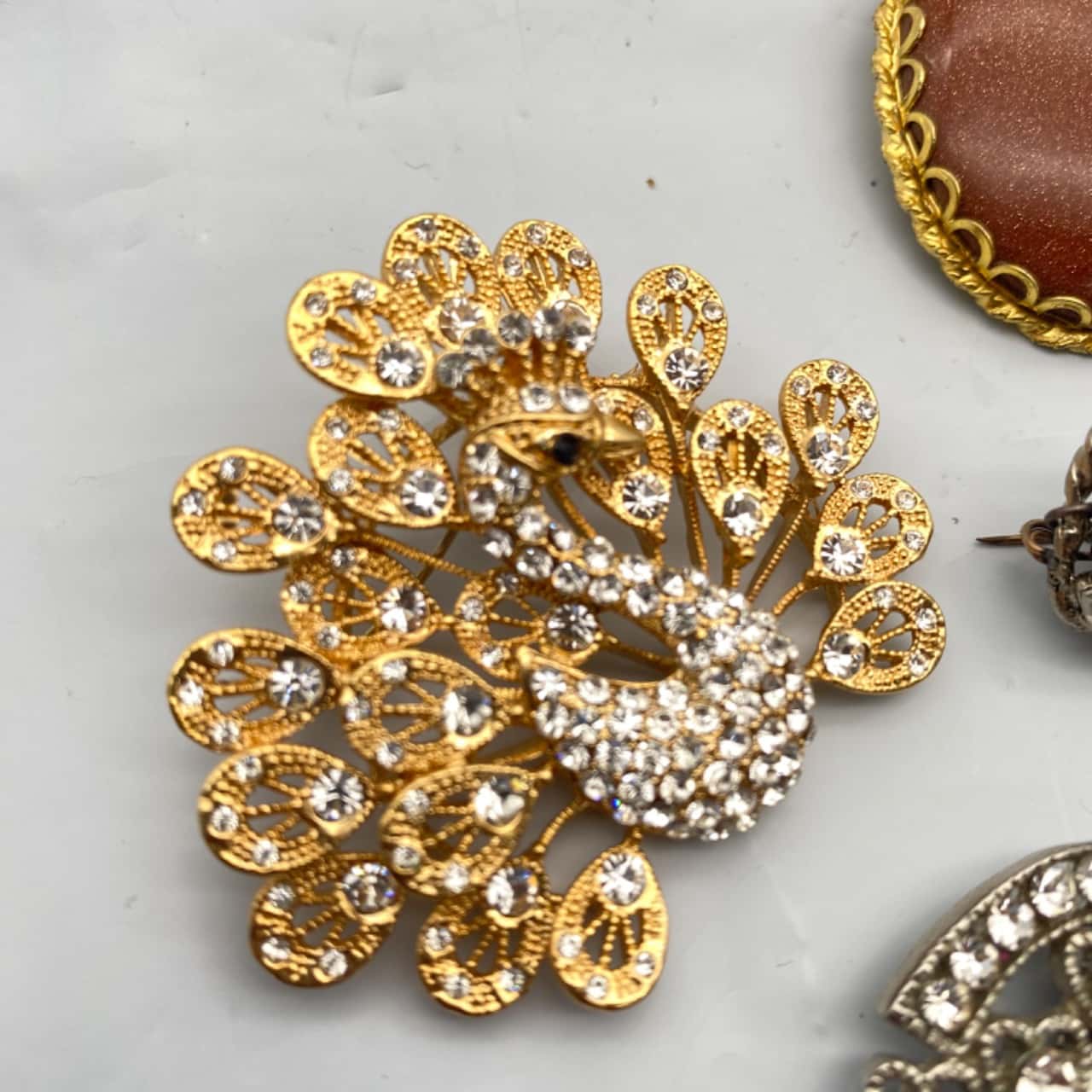 5 Vintage Fashion Dress Costume Jewellery Brooches(s) - Used Very Good ...