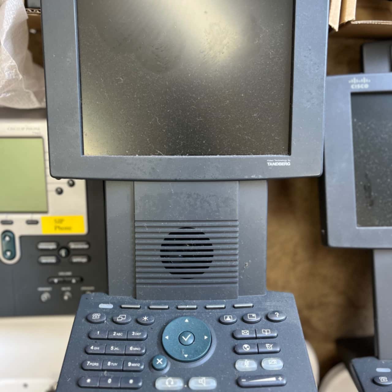 Cisco 7980 Series - Video and Cisco 7942 Phone System