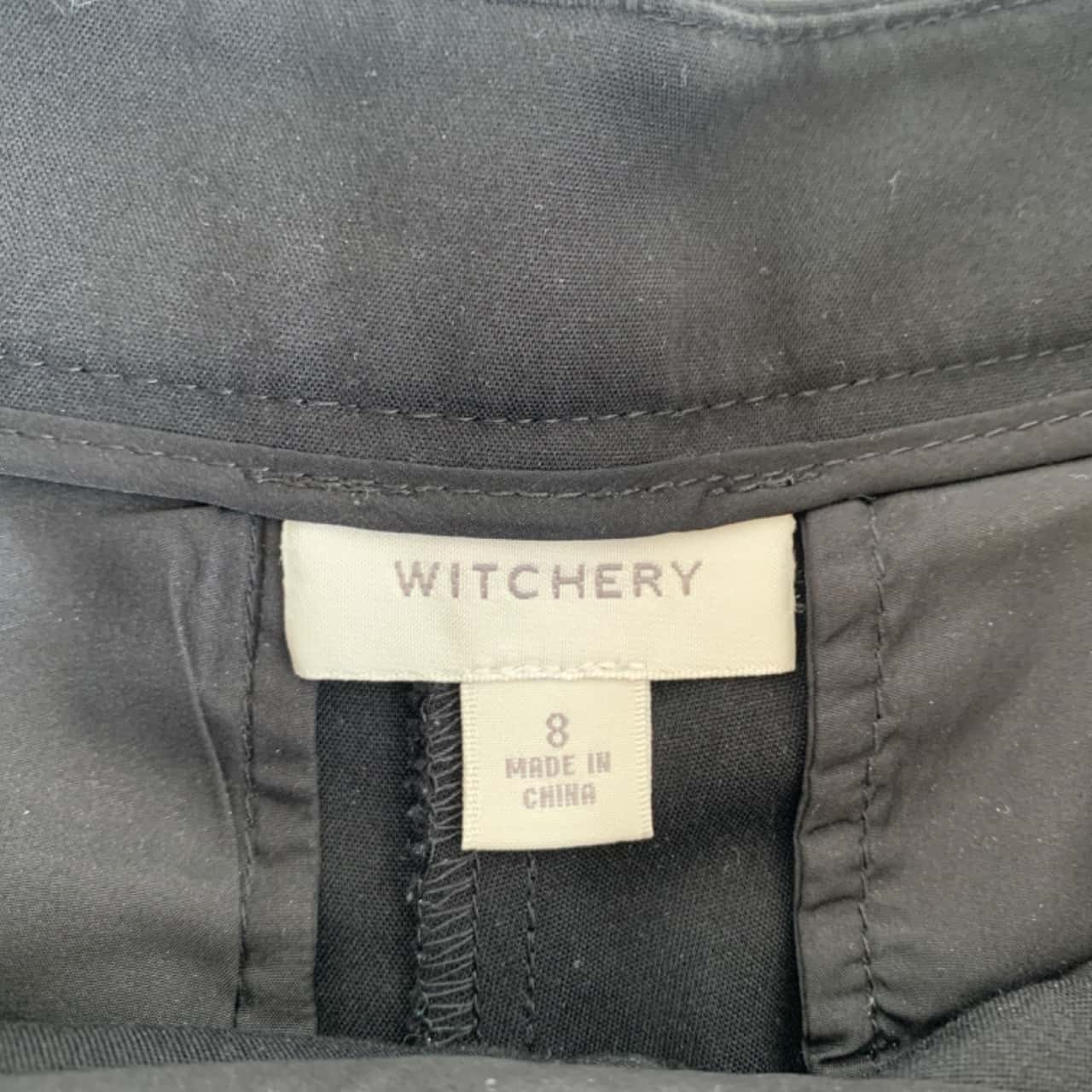 Witchery Size 8 Black Shorts