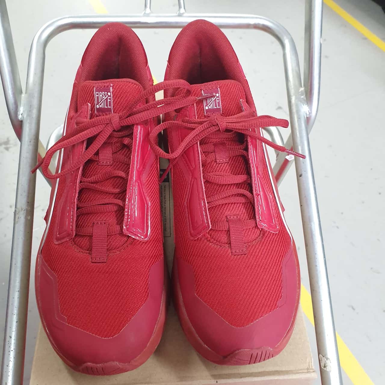 Puma Womens Size US 9 Red / Silver Runners(s)