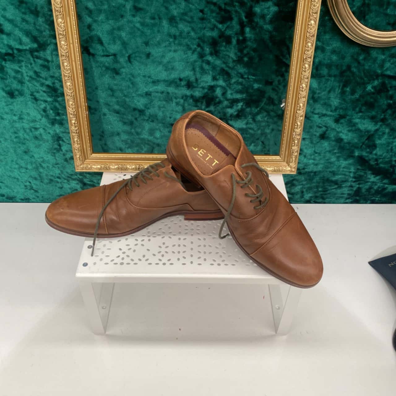 Betts Brown Shoes Size 6