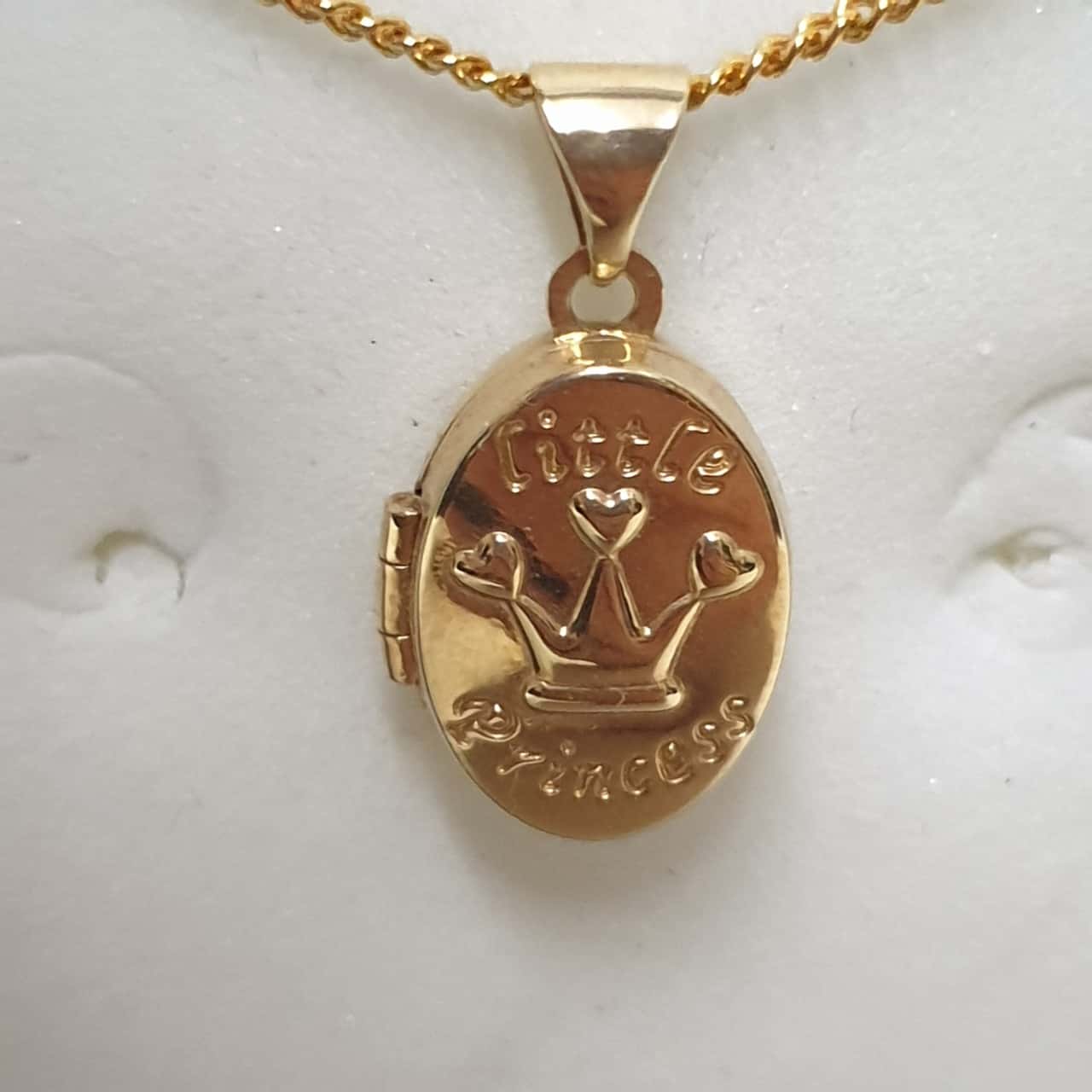 Beautiful 9ct 375 Yellow Gold Keepsake Locket With Gold Tone Display ...