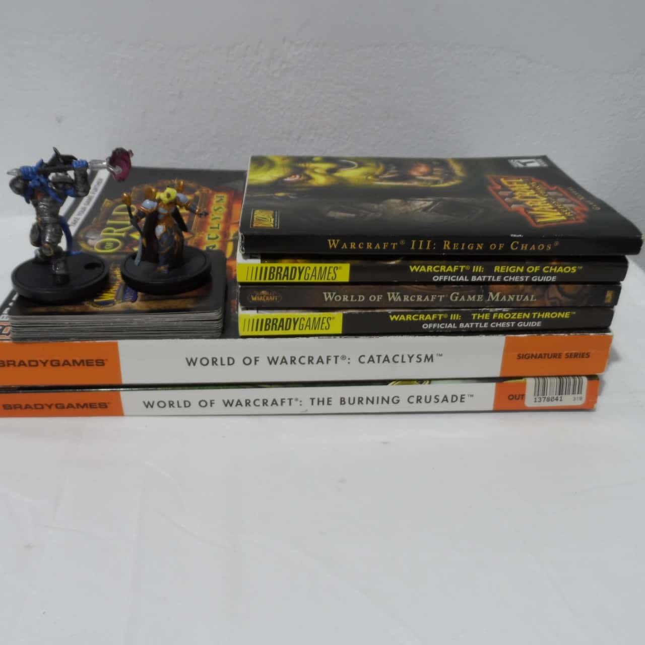 World of Warcraft - Game Manuals, figurines, trading cards, battle ...