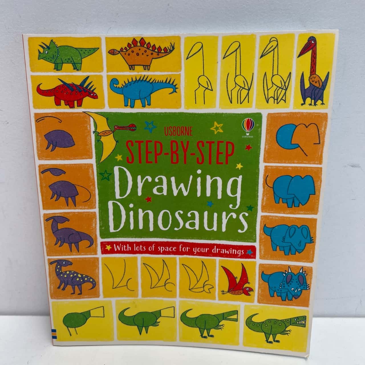 Step-by-Step Drawing Dinosaurs - Usborne(s)