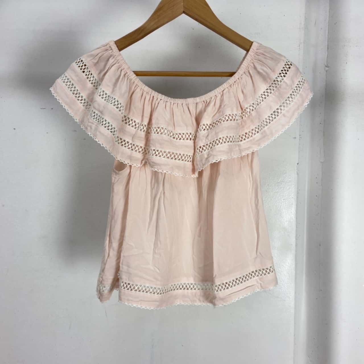 Ghanda Size S Off Shoulder pale Pink top(s)