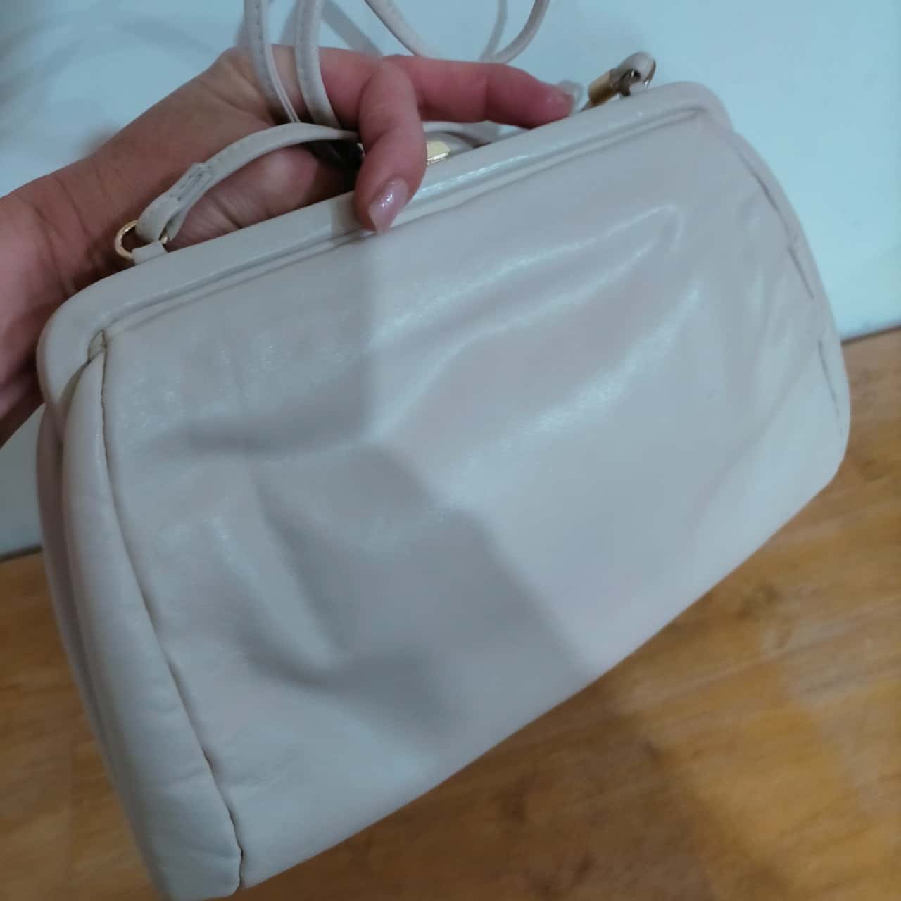 VINTAGE FAIGEN Australia Cream Leather Handbag VGVC (s)