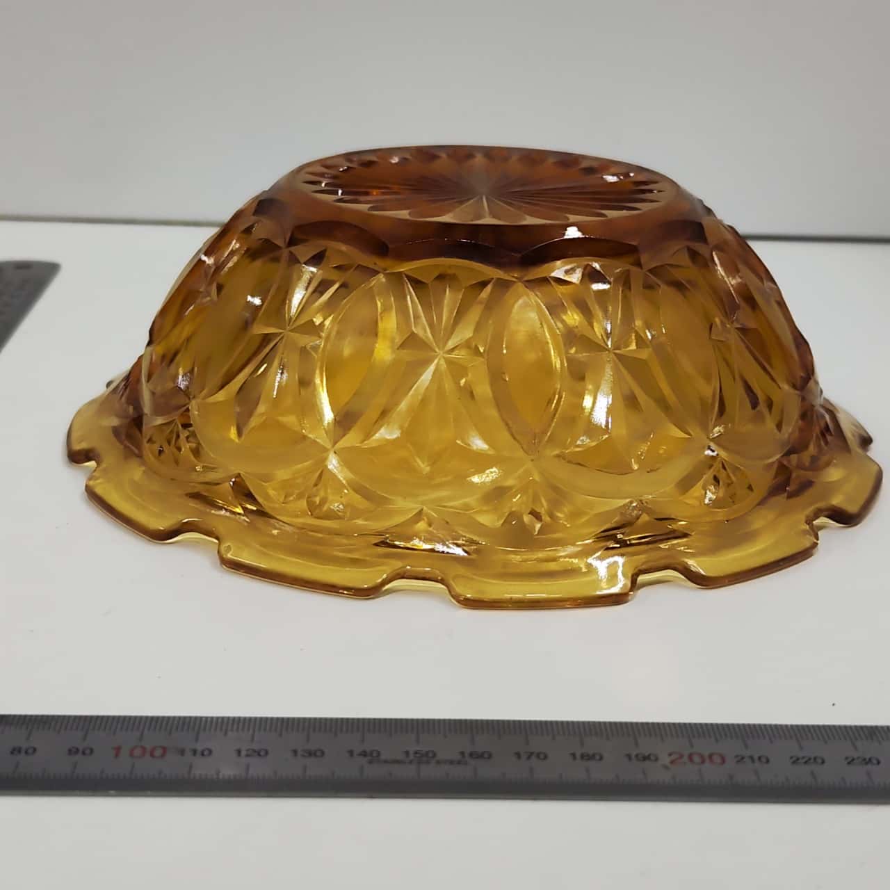 Amber Glass Bowl Server (s) - Used Very Good | Salvos Stores